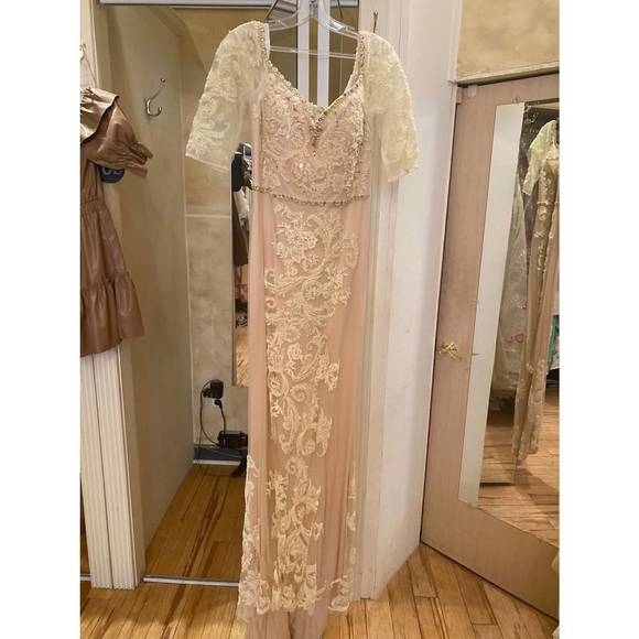 ELENA ELIAS | Dresses | New Elena Elias Laced Fitted Dress In Creamnude ...